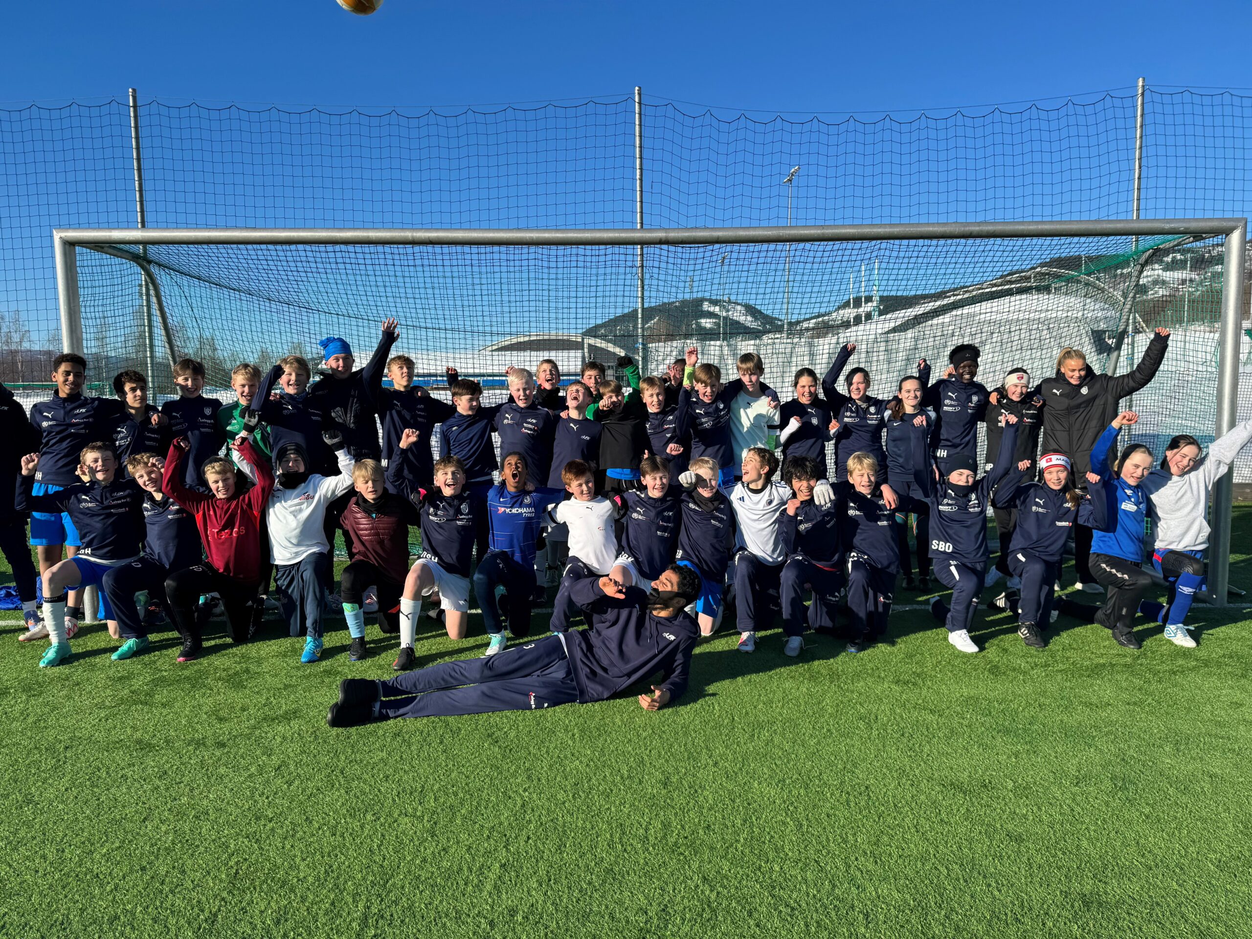 Solrik oppstart på Vinterferie Camp – Lillehammer Fotballklubb
